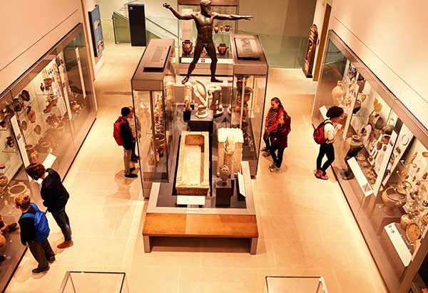 World’s largest gold museum - Museo Del Oro | My Gold Guide